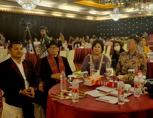 KEADILAN — Lestarikan Ajaran Pendiri Kota Medan, Buku Bunga Rampai Guru ...